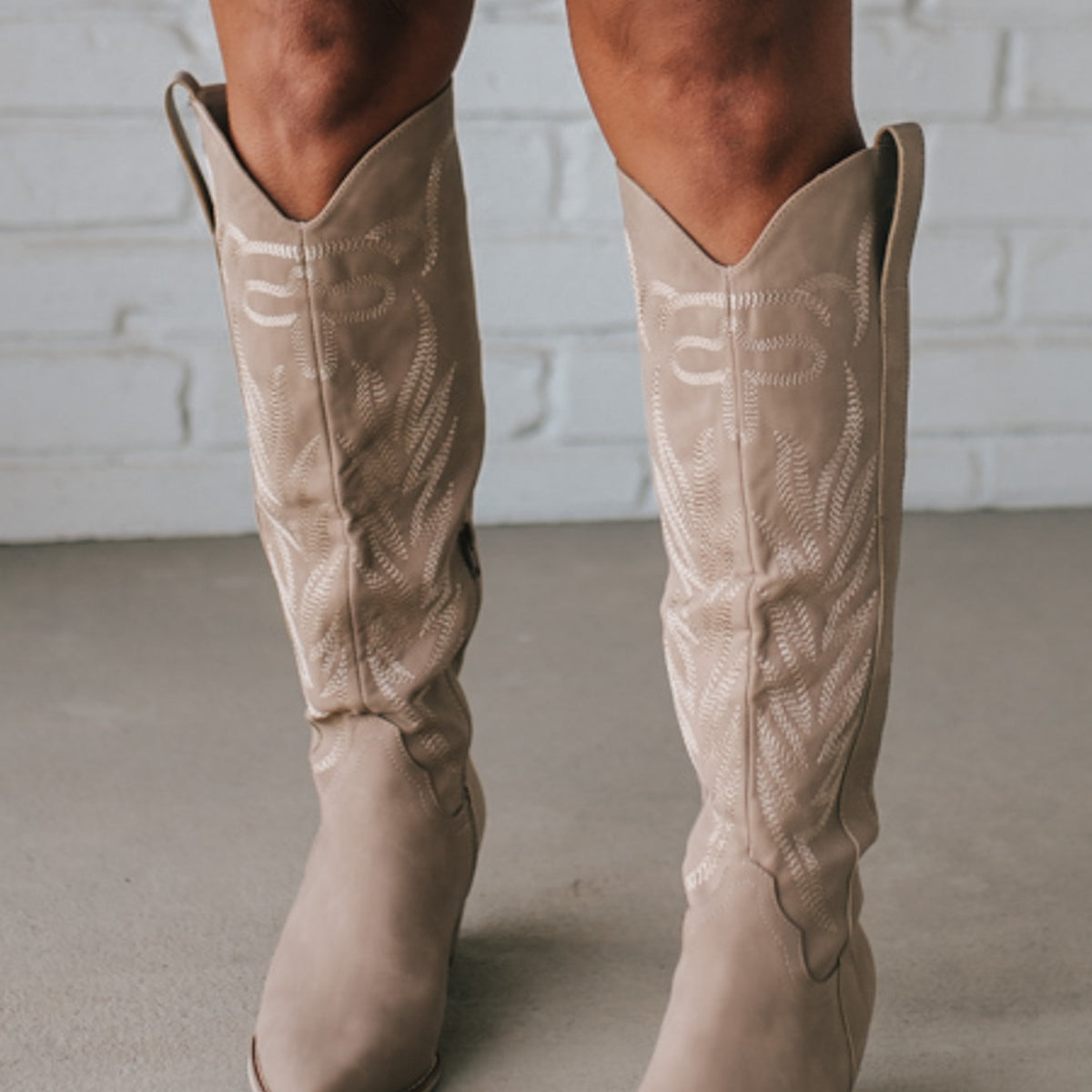 Aly Embroidered Western Boots | Cedar Wood – RubyClaire Boutique