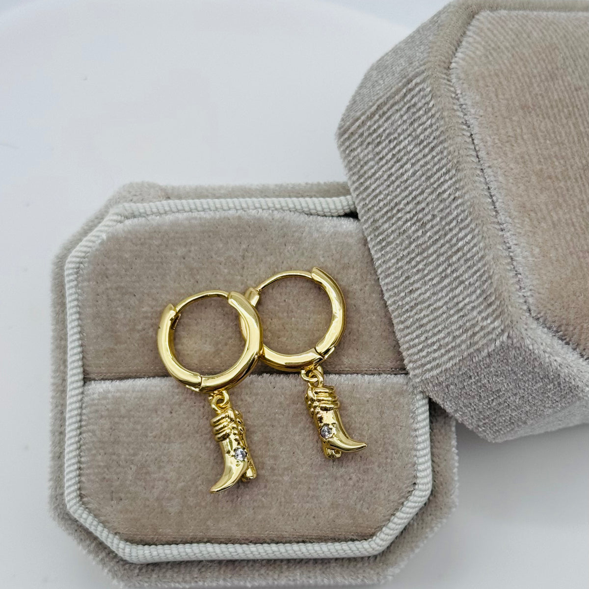 Cowboy Boot Huggies – RubyClaire Boutique
