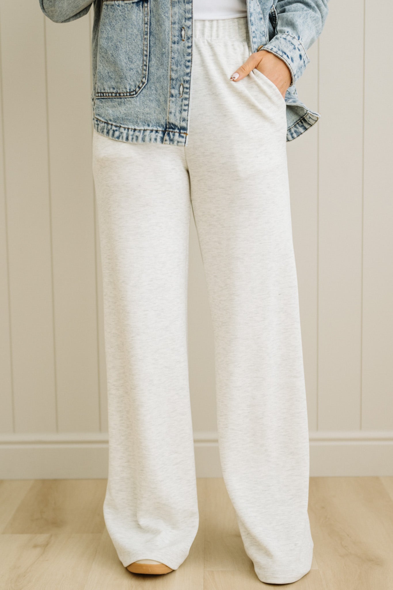 Straight Leg Lounge Pants – RubyClaire Boutique